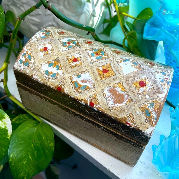 Vintage | Accents | Vintage Florentine Italy Treasure Chest Gilded ...